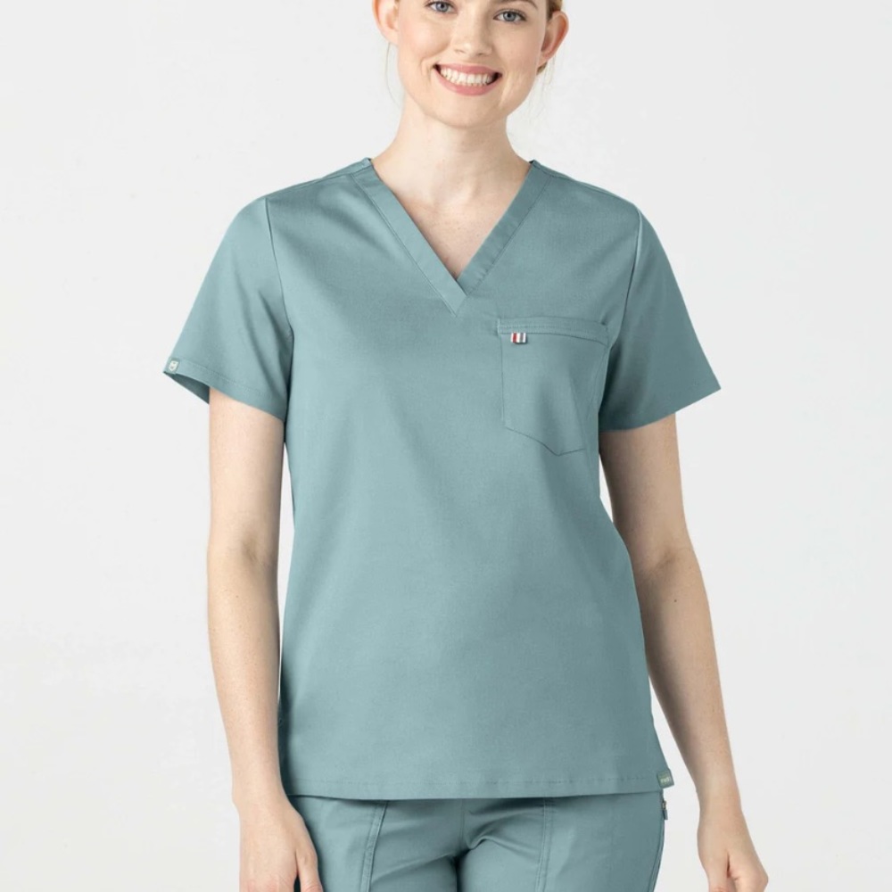 Mediclo Sal Essential + Catalina Plant Based Scrub Se… - Gem